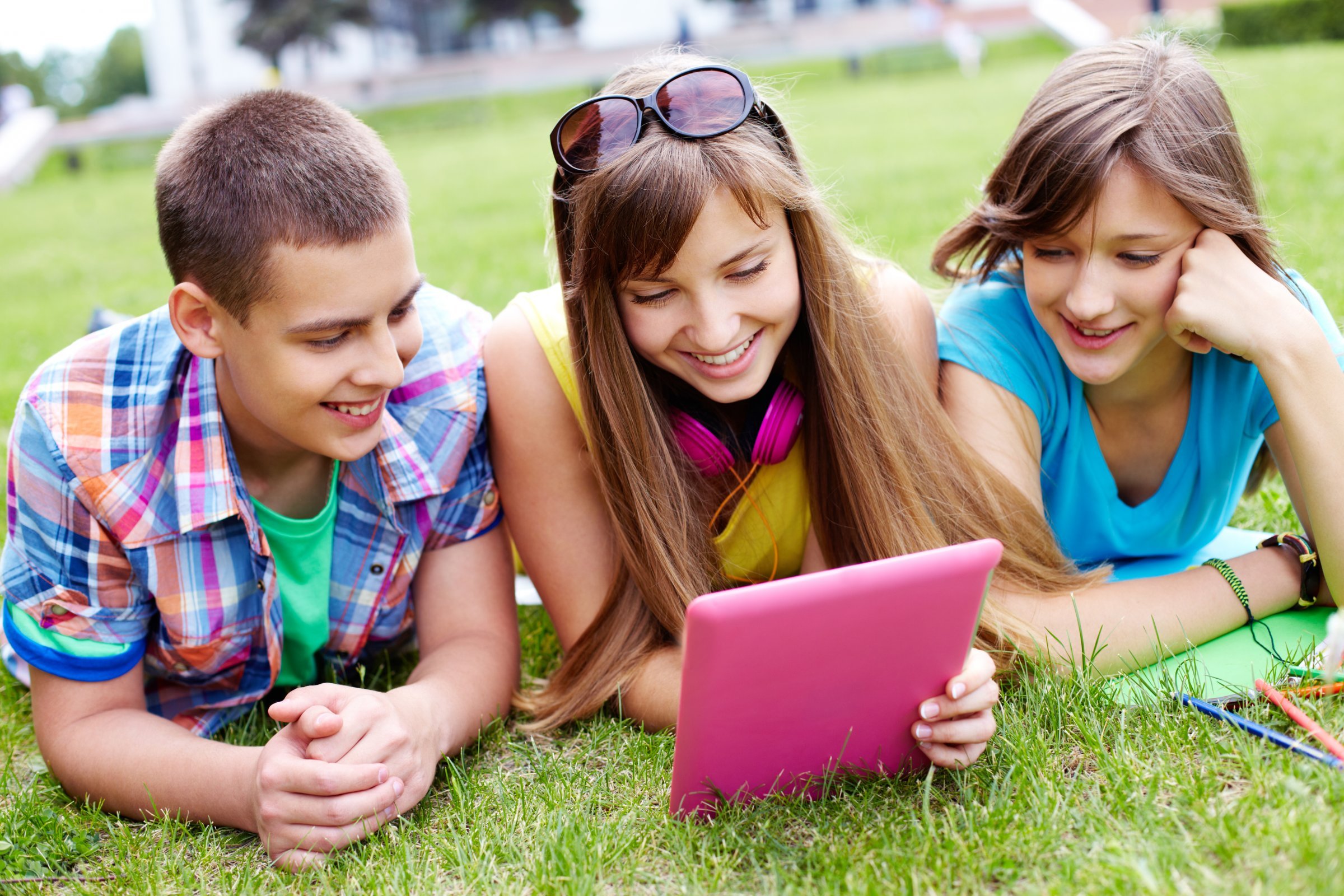 7 tips for keeping your kids safe while playing Pokémon Go | News Hub Asia