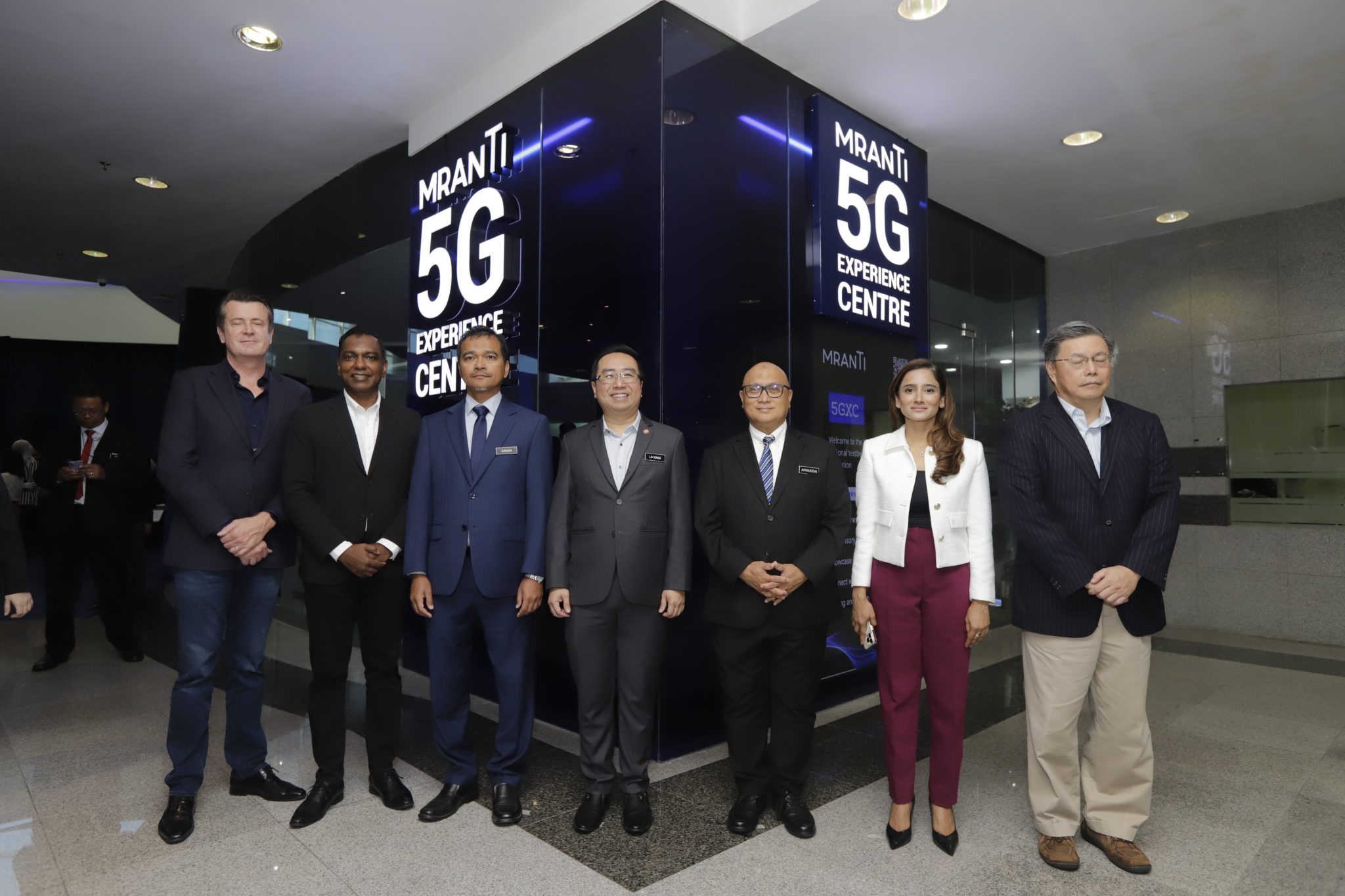 from left_ Julian Gorman, Head of GSMA APAC, Muhundhan Kamarapullai ...