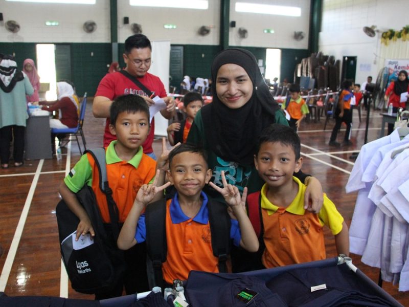 Lynas Malaysia’s back-to-school programme benefits 700 families in ...