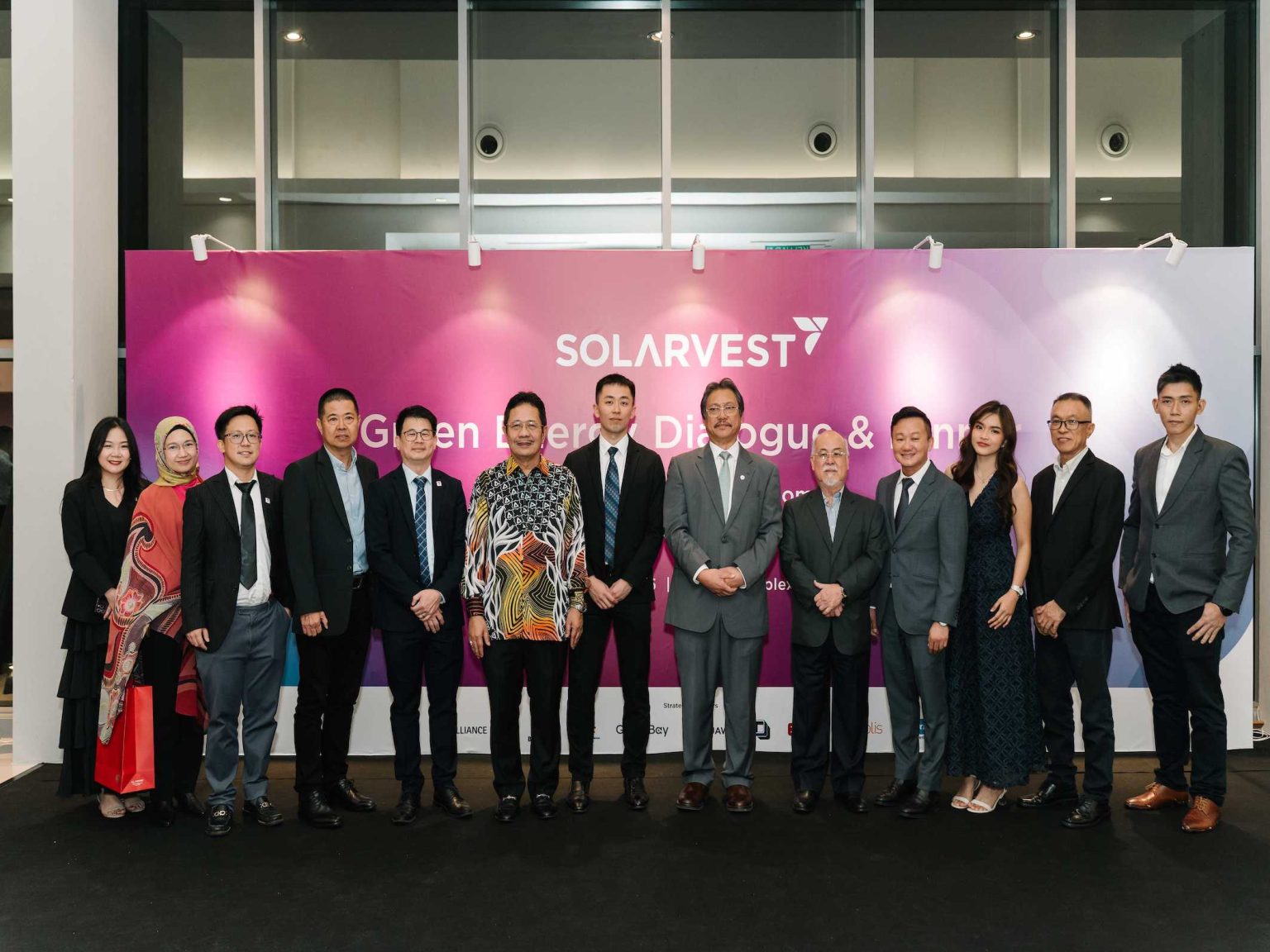 Solarvest Green Energy Dialogue & Dinner leads the charge for Sarawak’s ...